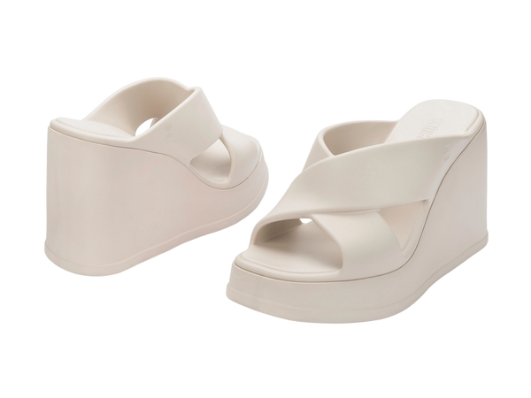 MELISSA FREE VIBE AD – Melissa Shoes Indonesia